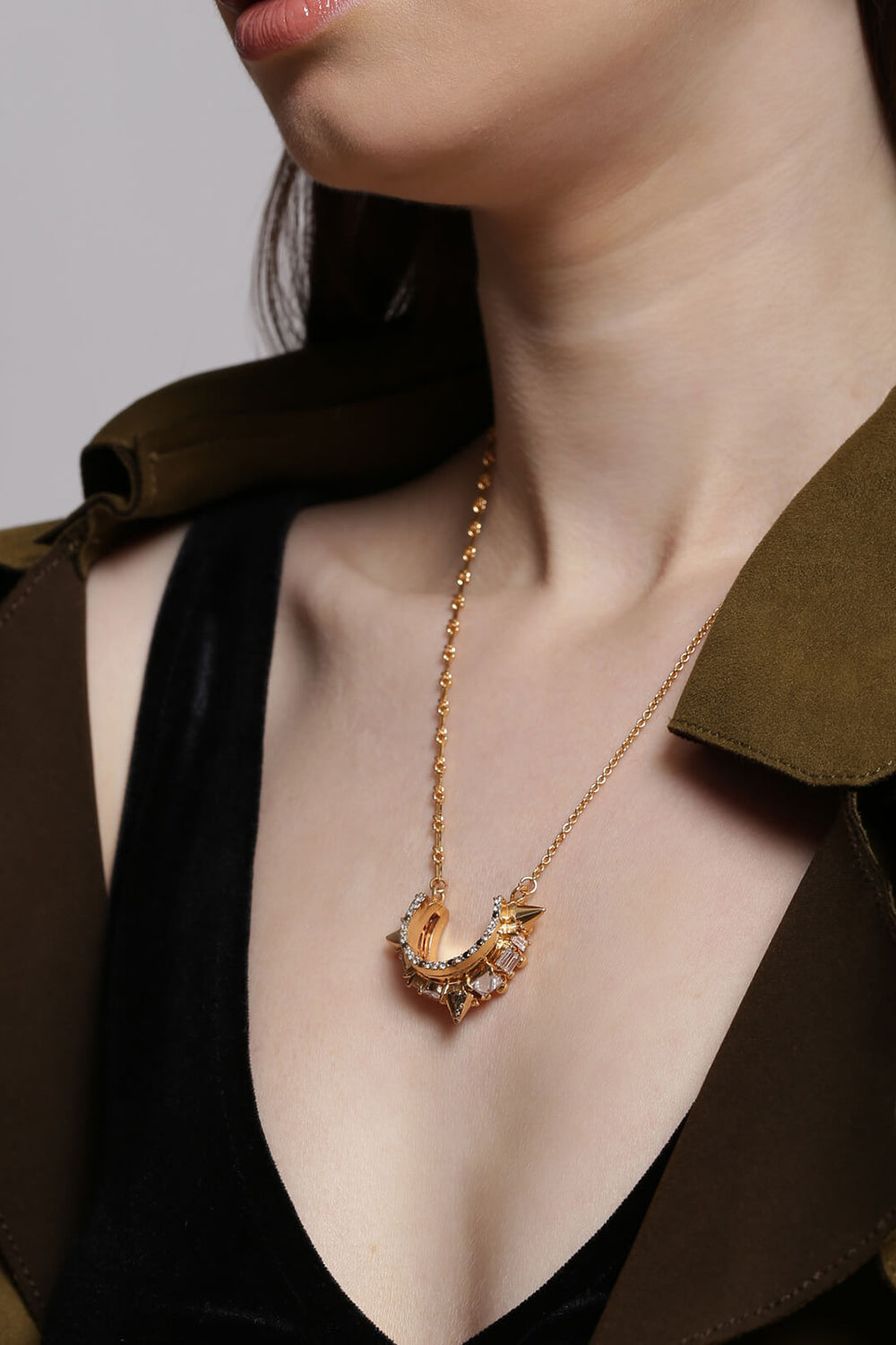 Buy 22K Rose Gold Jewellery Designs Online – Outhouse Jewellery